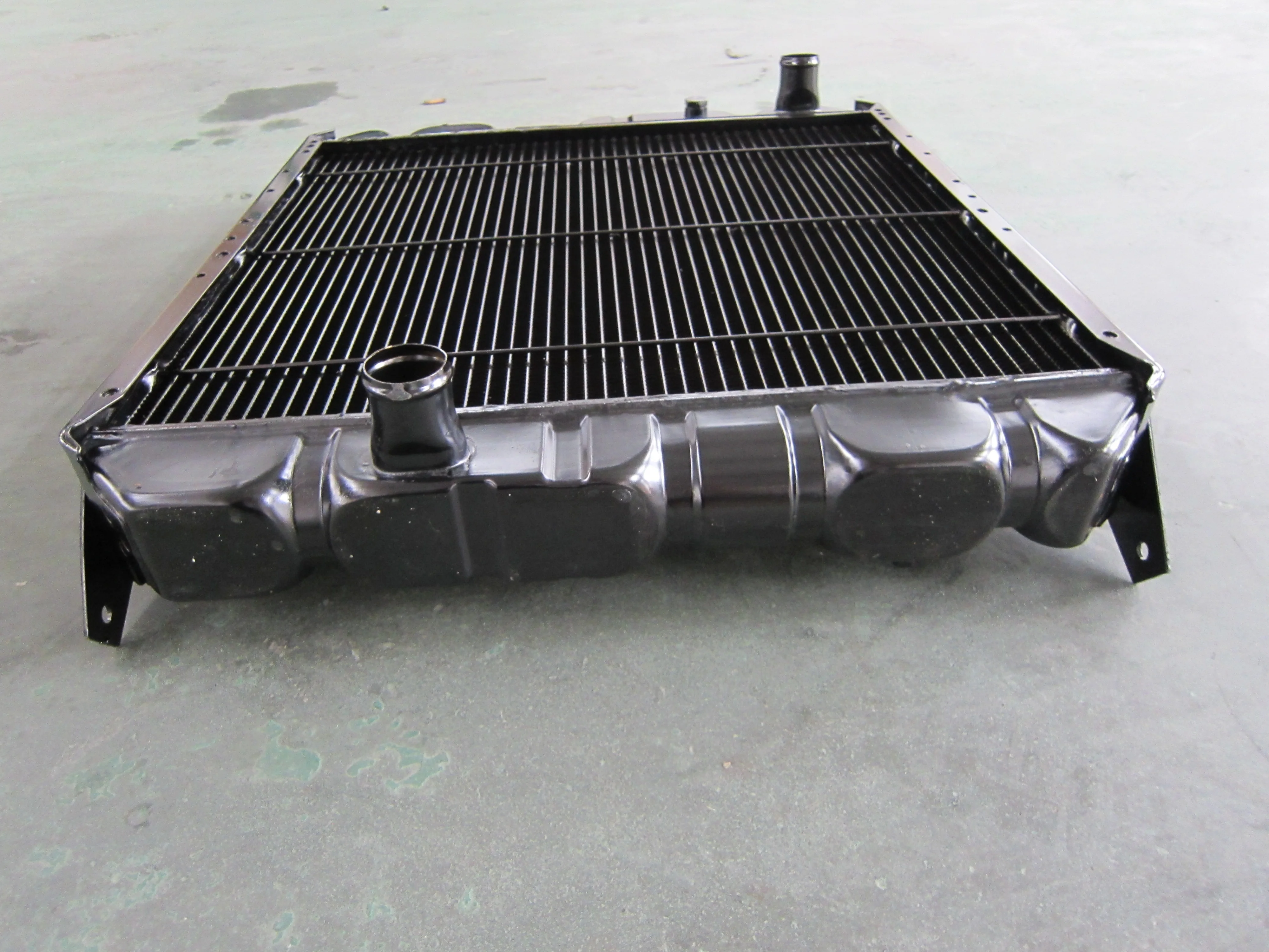 Copper Brass Radiator - 6D16 Truck Radiator for Mitsubishi