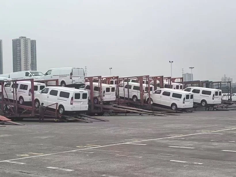 DFSK EC75 Electric Van - Efficient Cargo & Passenger Solutions