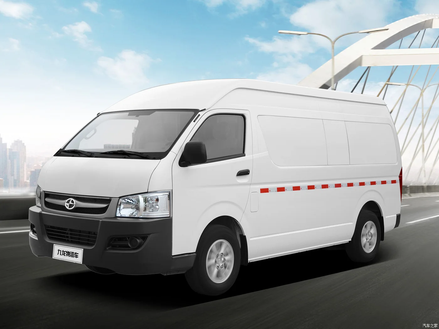 KMB HIACE EA6 Electric Bus - 17 Seats, 300km Range