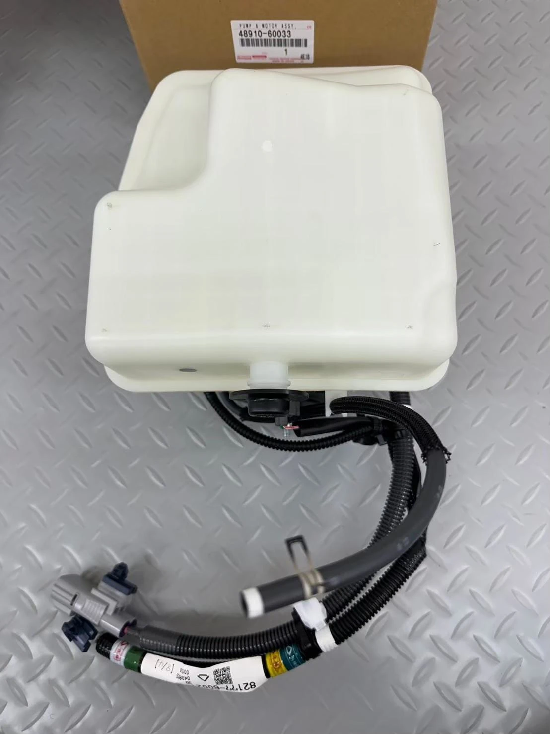 OEM Land Cruiser Height Control Pump Motor Assy 48910-60033