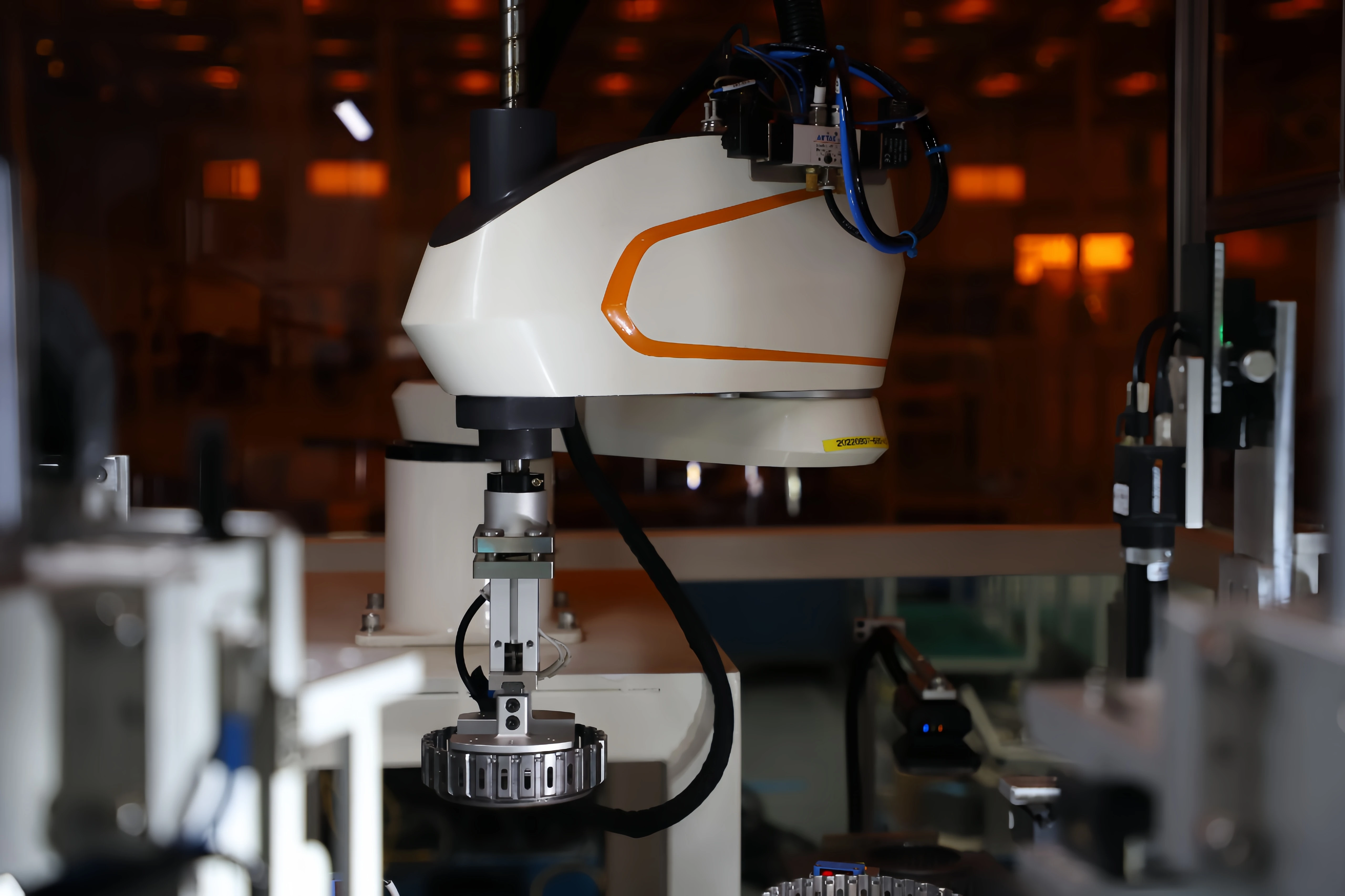 Industrial Robot Arm With 3 Axis Or 4 Axis Work For Automatic Picking ...