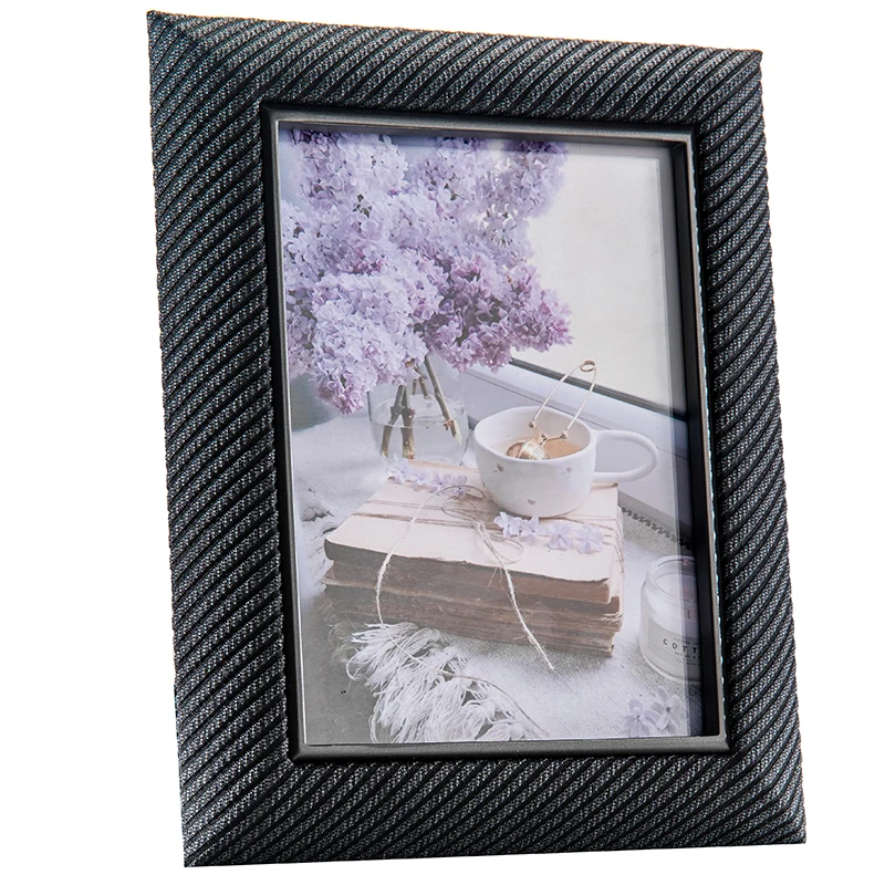 Photo Frame Custom Leather Metal Photo Frame Stand Model Room Light ...