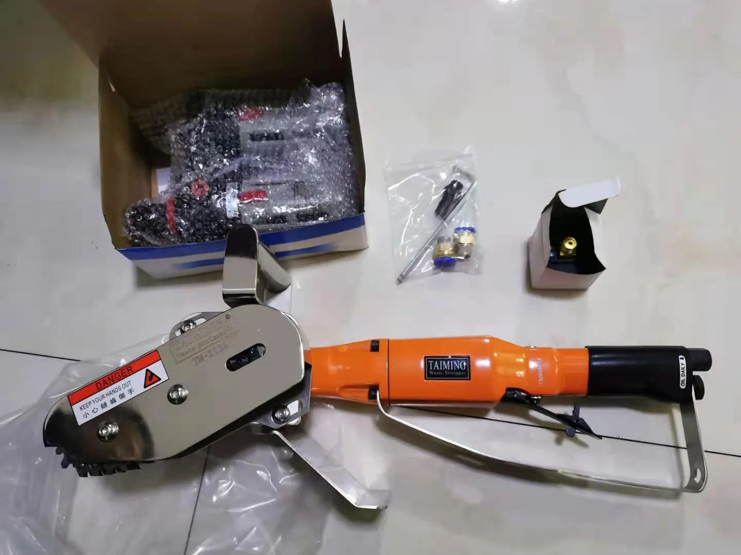 Carton Waster Paper Stripping Machine Manual Pneumatic Carton Box Waste ...