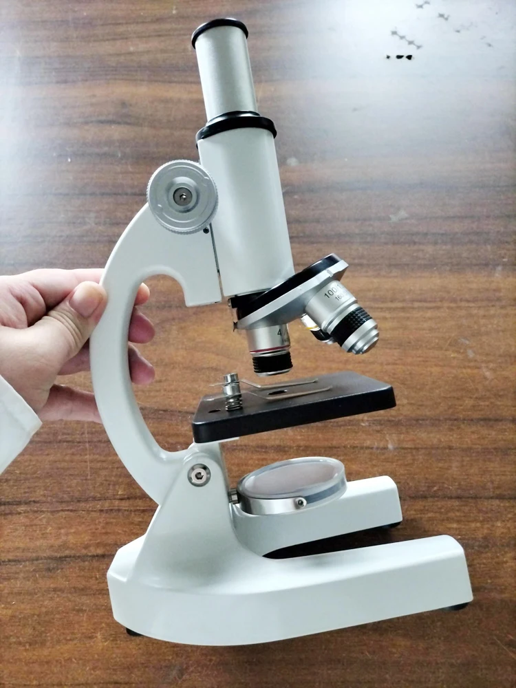 Trinocular Biological Microscope - High Power for Students