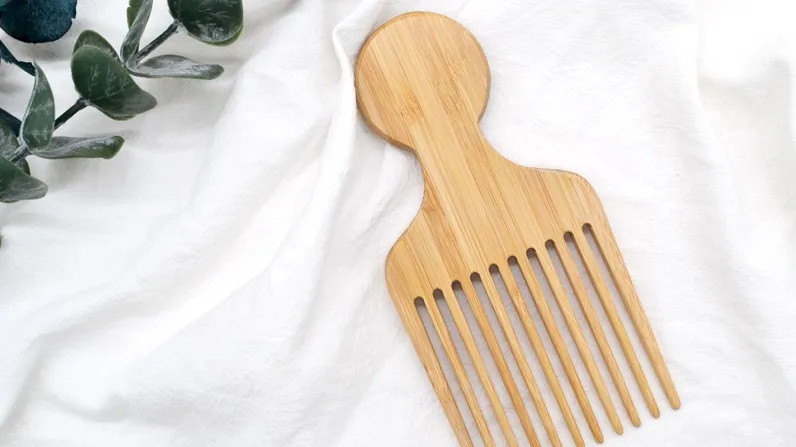 New Arrival 2022 Natural Bamboo Wooden Afro Pick Comb Custom Logo Eco ...