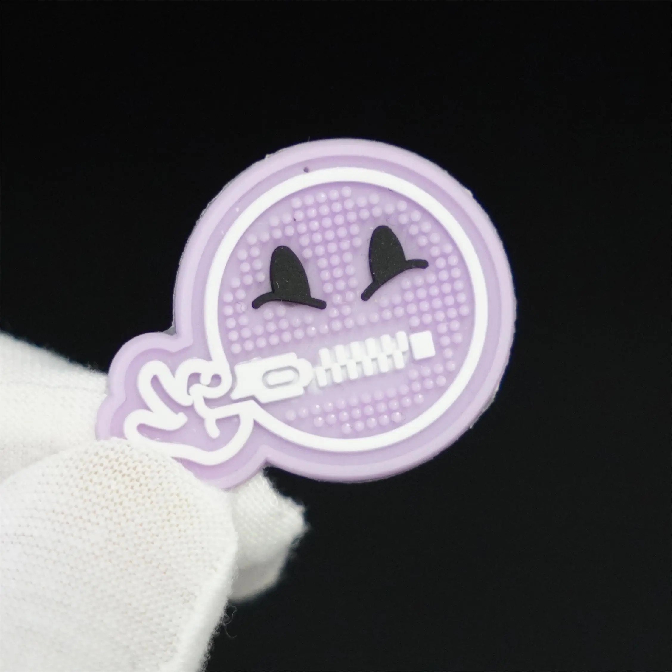 Dl 3d Soft Silicone Rubber Label Patch Custom Rubber Brand Patch - Buy ...