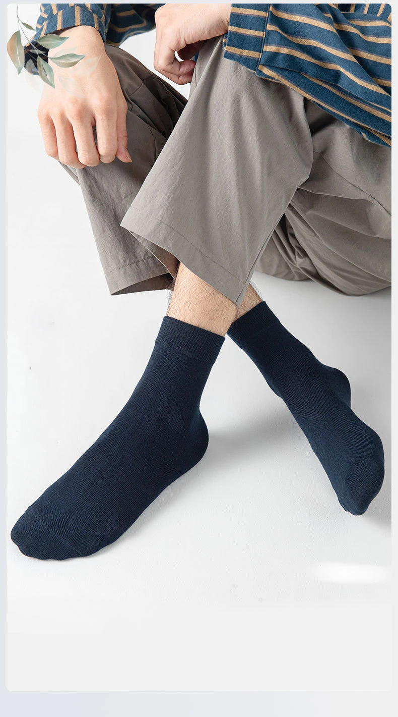 100% Cotton Custom Solid Sports Men Crew Socks Business In Stock ...