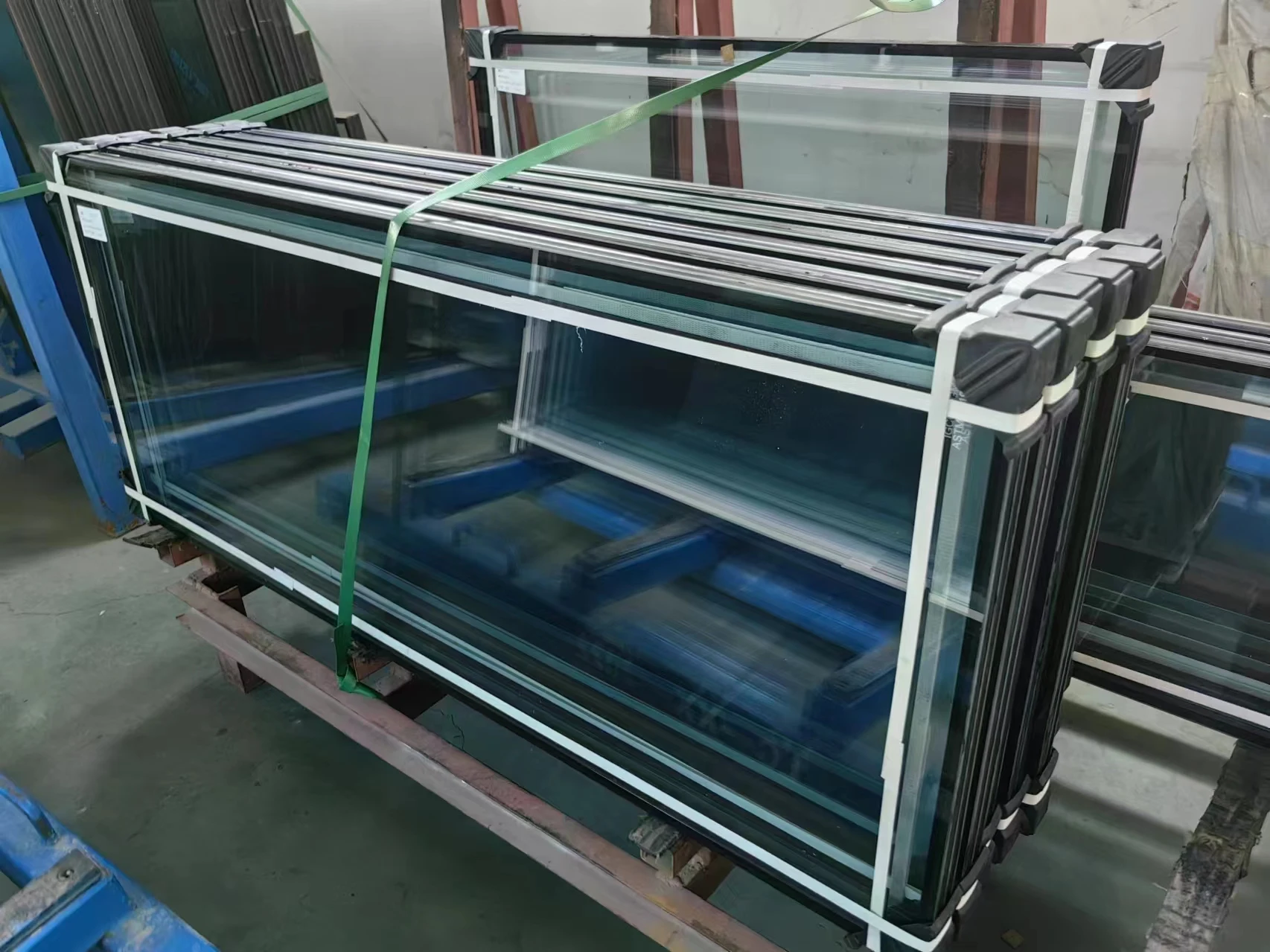 Double-layer Low-e Curtain Wall Argon-filled Warm Edge Insulating Glass ...