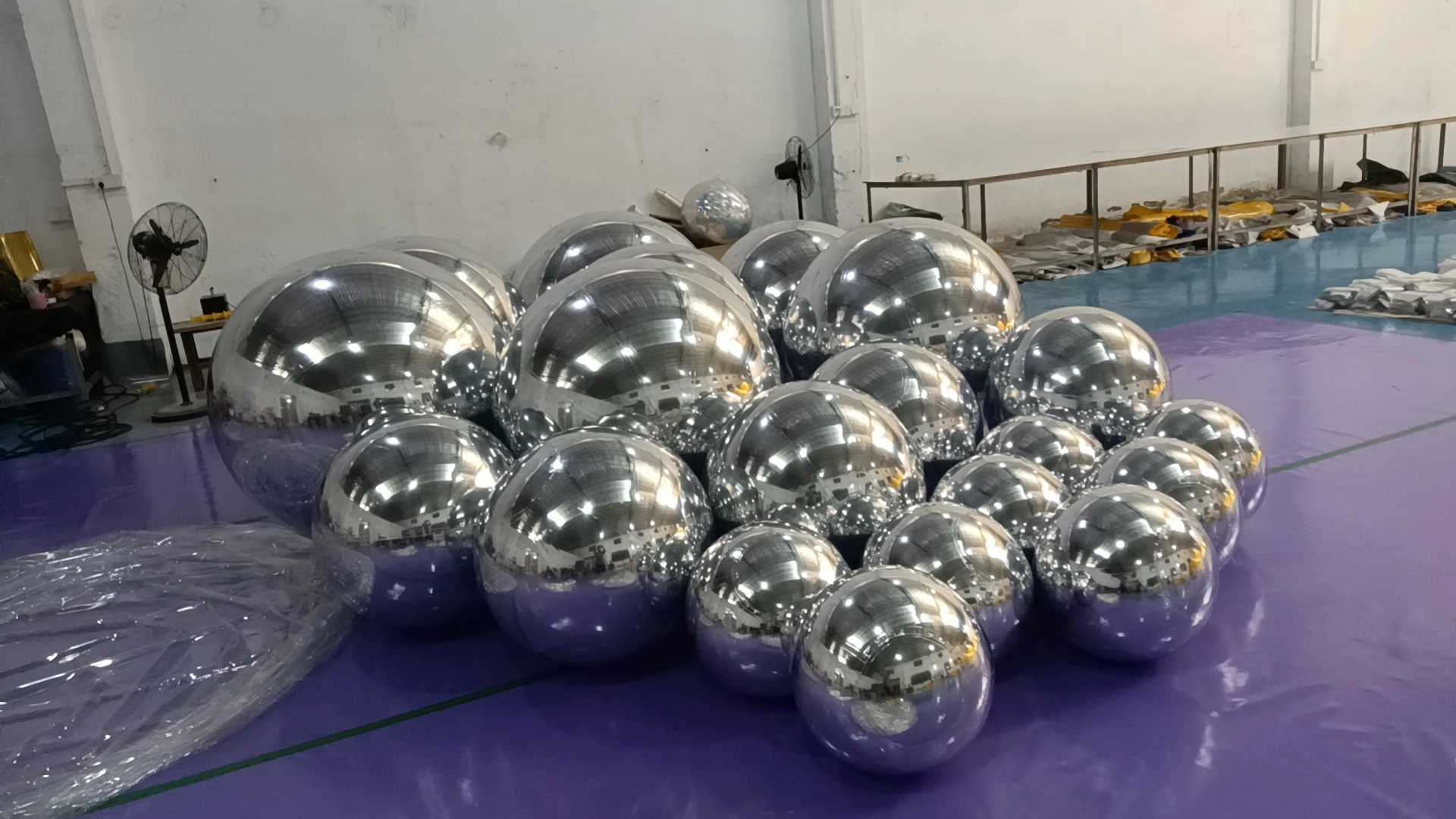 Silver PVC Inflatable Reflective Ball - Perfect Party Decor