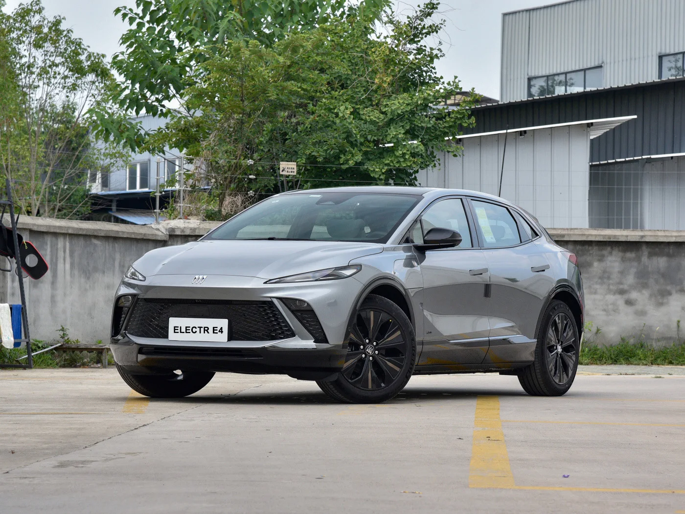 Buick Electra E4 2023 - 5 Seater Electric SUV with 620km Range