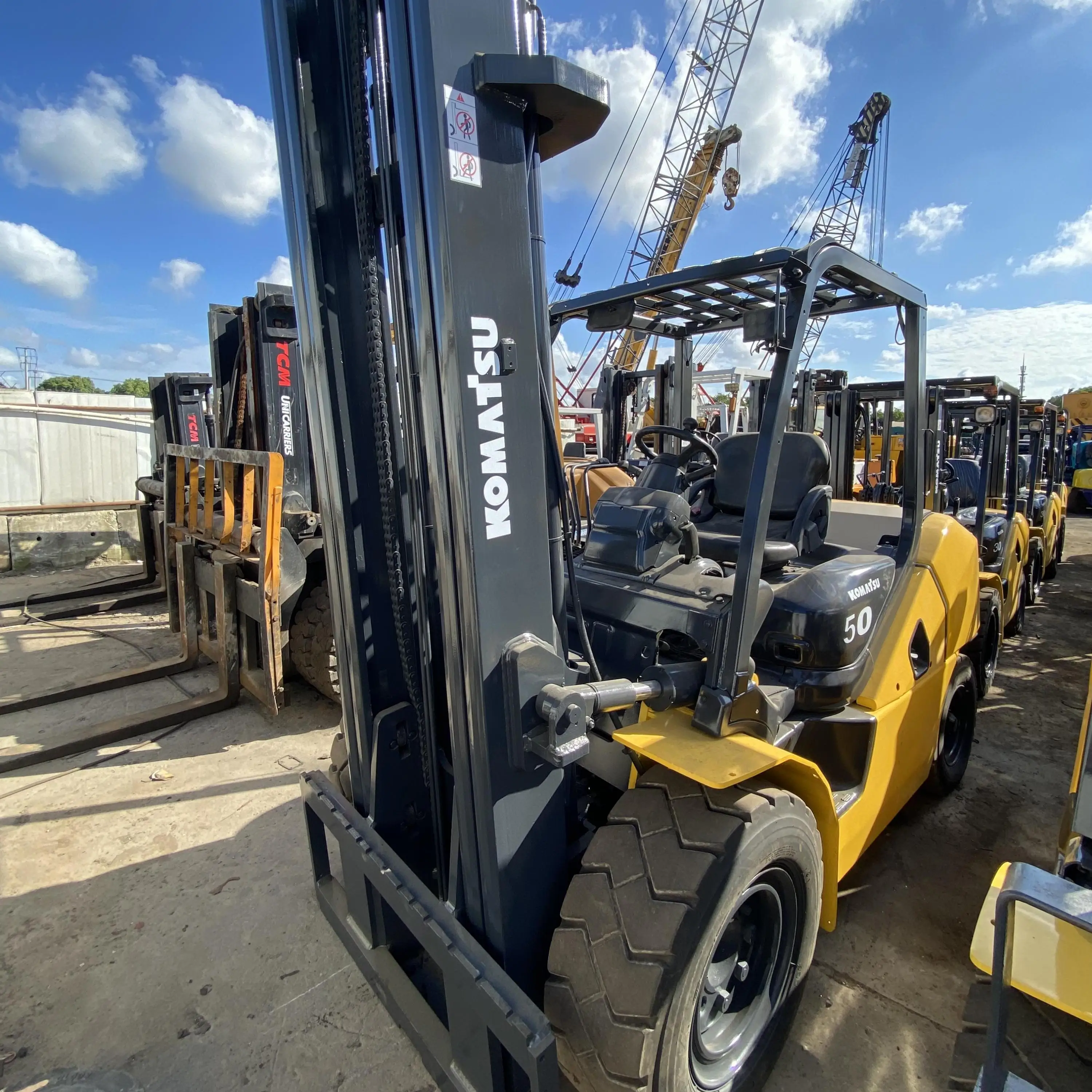 Used Japan Brand Komatsu Fd50 Forklift Fd30 Fd50 Second Hand Komatsu ...
