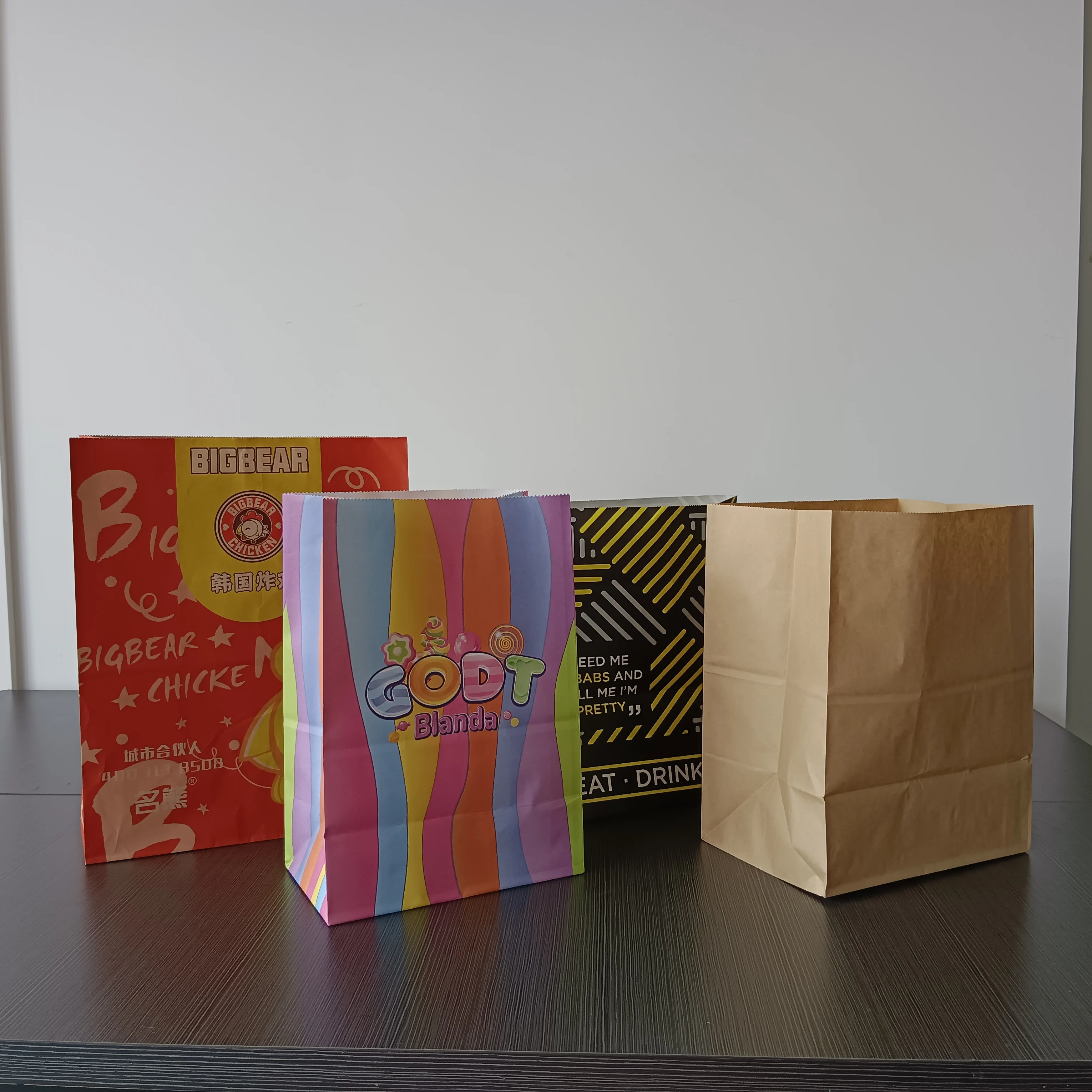 Custom Printed Wholesale Kraft Paper Shopping Bags Packaging With ...