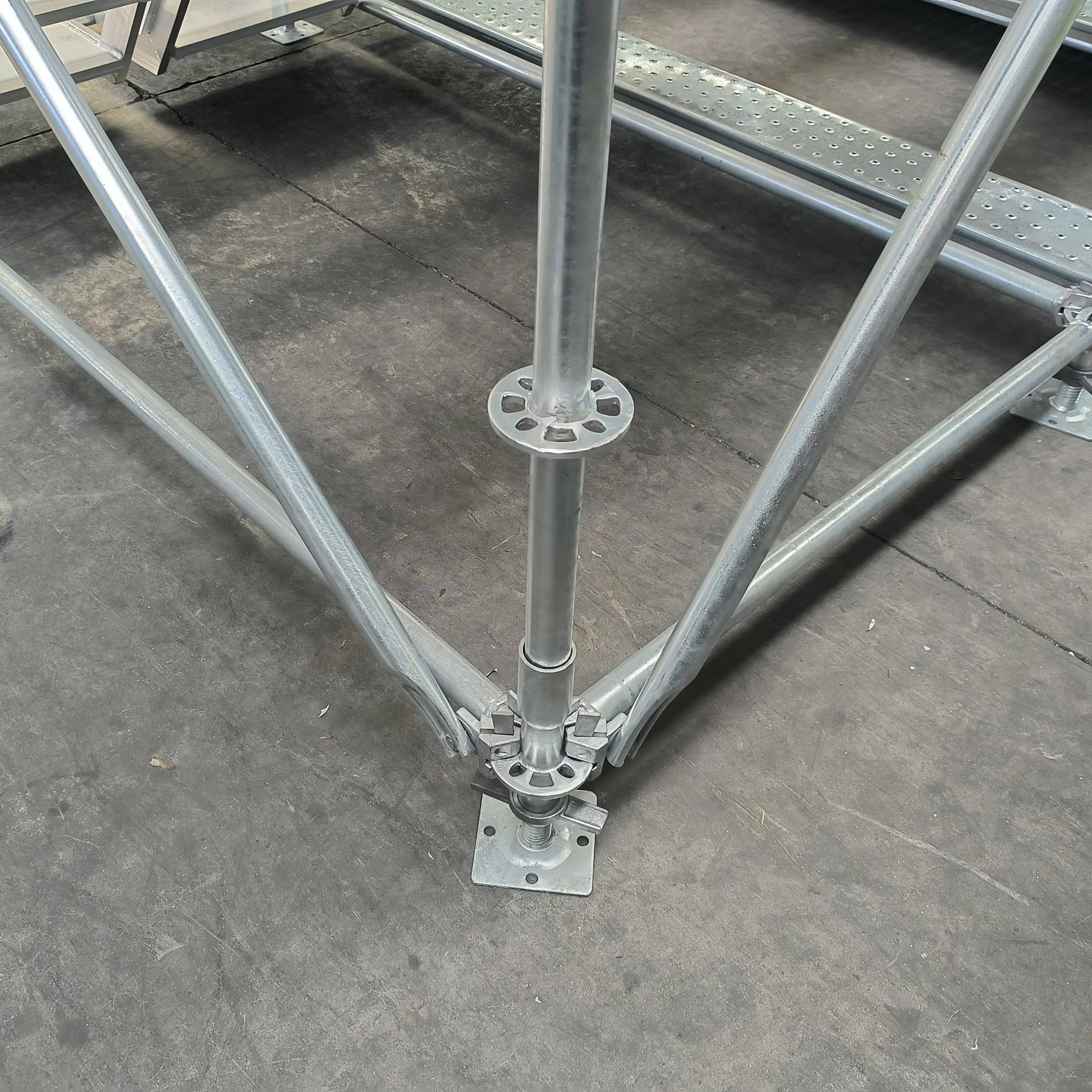 Multidireccional Ringlock Layher Scaffolding System Certificado Euro ...