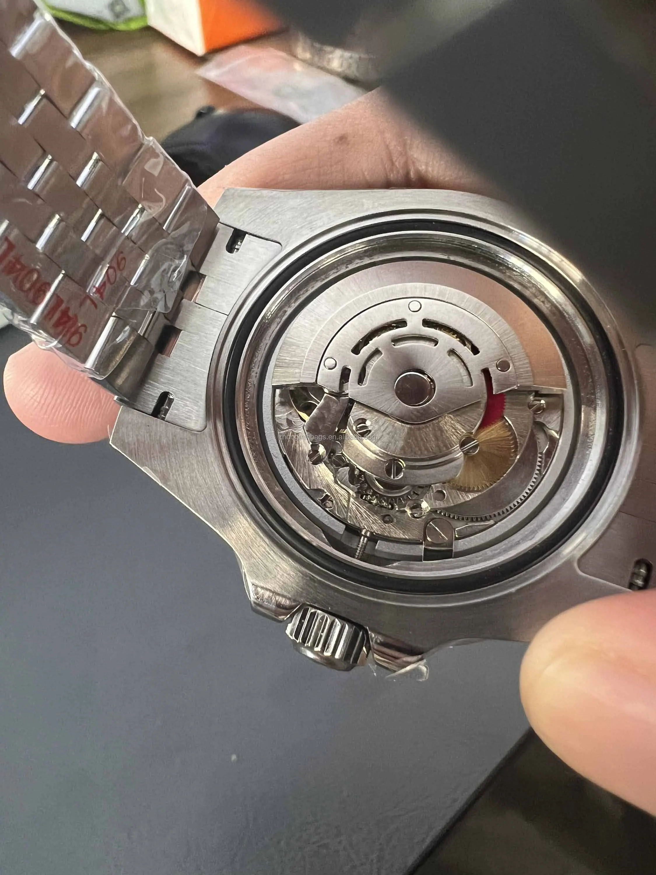 904l Stainless Steel Sapphire Glass Luxury Wristwatch Clean Factory ...