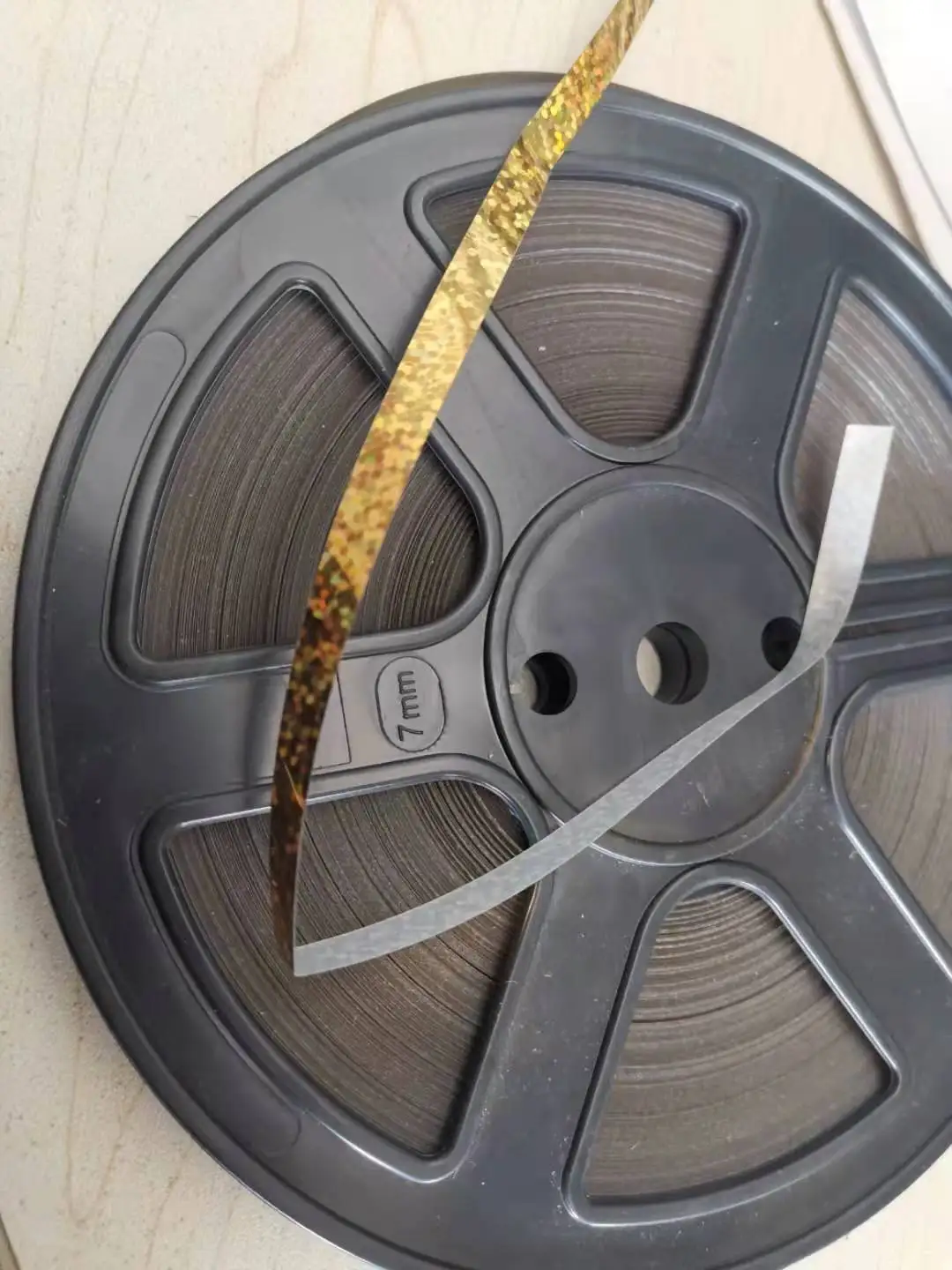 Hot Fix Sequins Roll Spangle Sequin Roll Motif Sequins Back With Glue ...