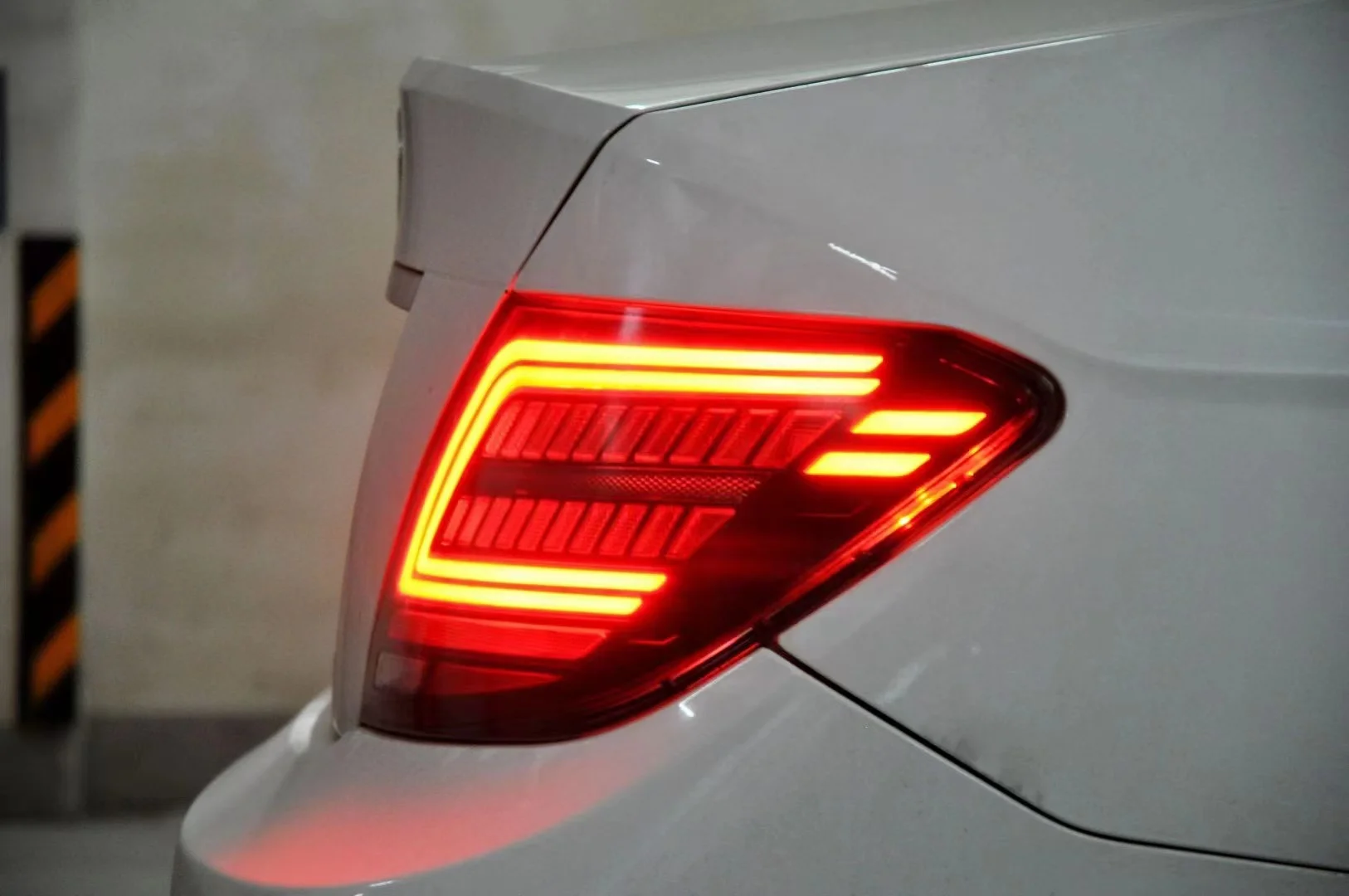 DK Motion New Arrival Modified Led Tail Lights for Benz W204 2007-2014 ...
