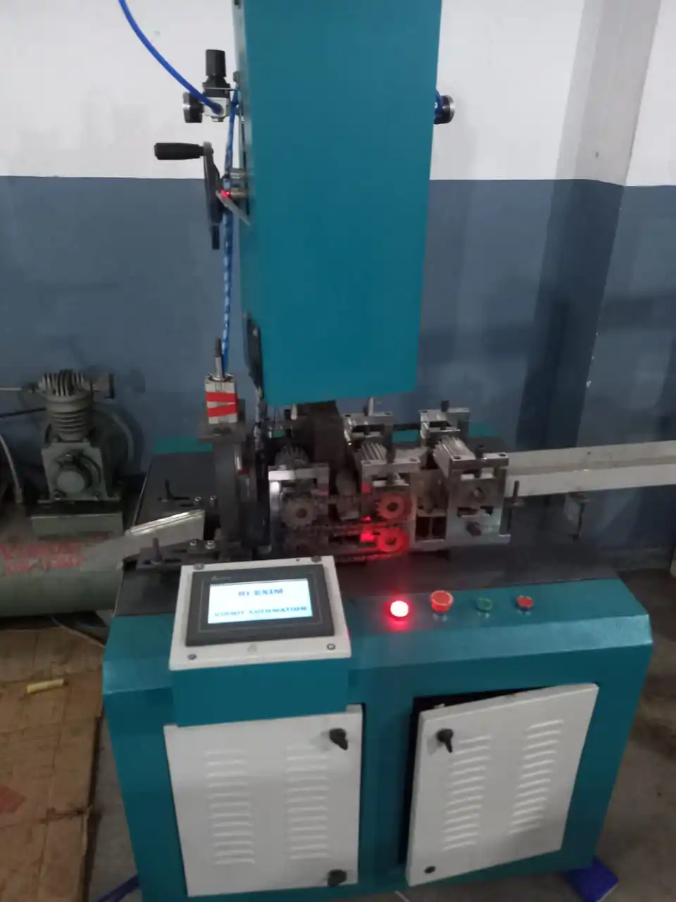 High Quality Ultra Thin Pads Sanitary Pad Making Machine With New ...