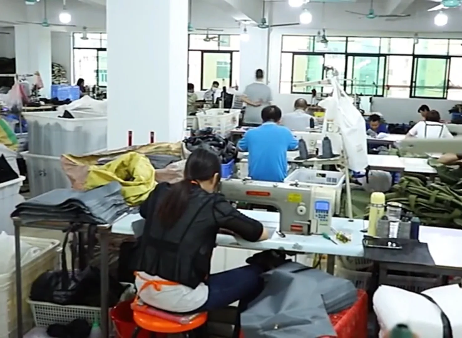 Factory Custom Large Capacity Outdoor Sport Backpack Anti-theft ...