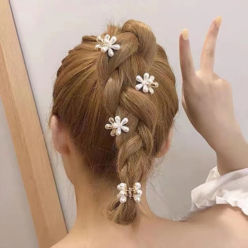 Wholesale Custom Hair Accessories Crystals Letter Rhinestone Hair Clips ...