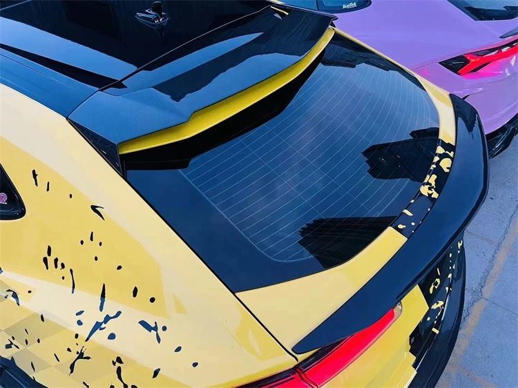 LAM URUS to M Body Kit - High-Quality Carbon Fiber Upgrade