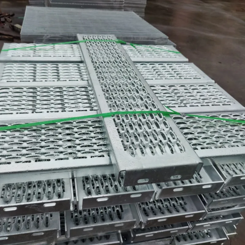 Modular Stainless Steel Stair Grating System with Diamond Plate Steps ...