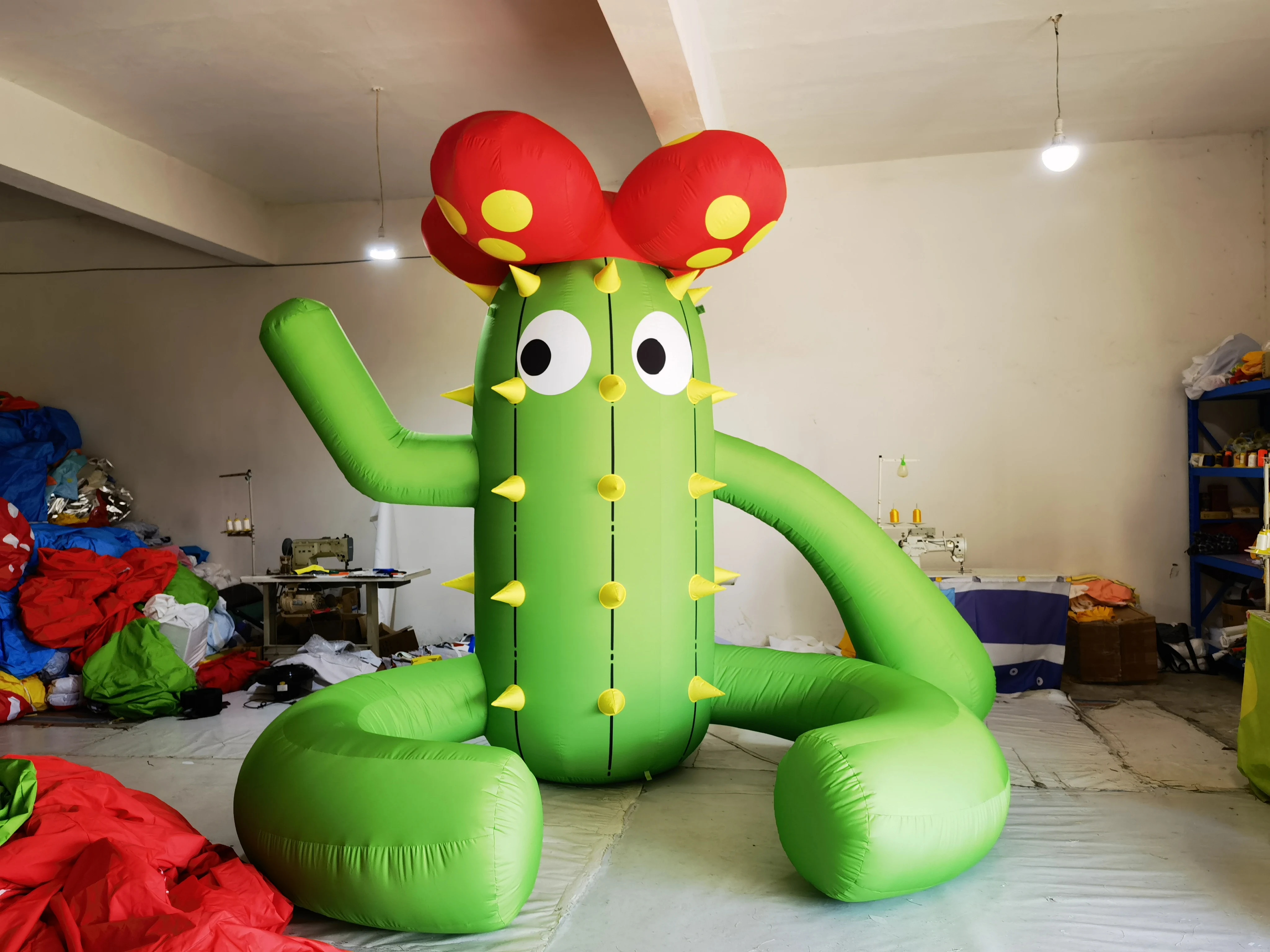Customized inflatable green plant inflatable desert cartoon cactus ...