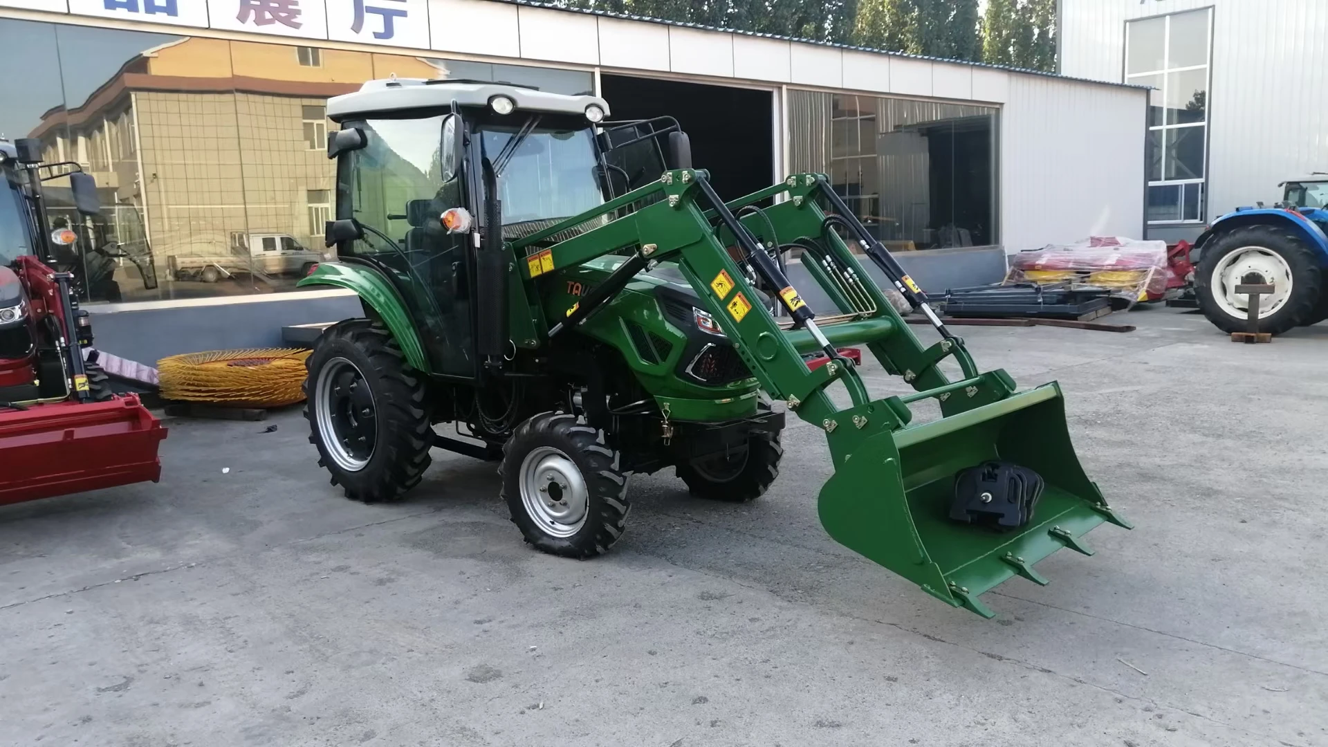 Yangdong 80HP Agricultural Compact Farm Tractor with Loader & Backhoe OEM