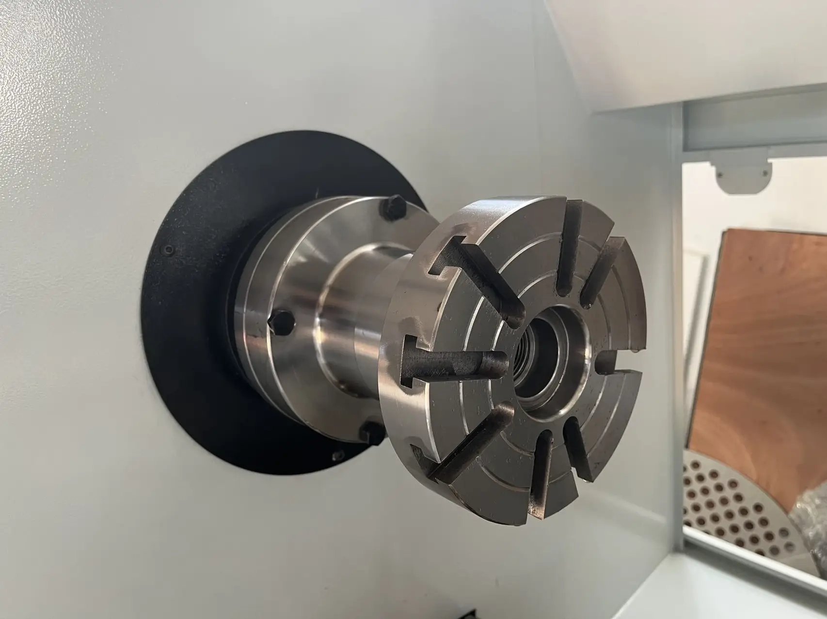 High-accuracy Car Lathe Rim Aluminium Diamond Cutting Machine