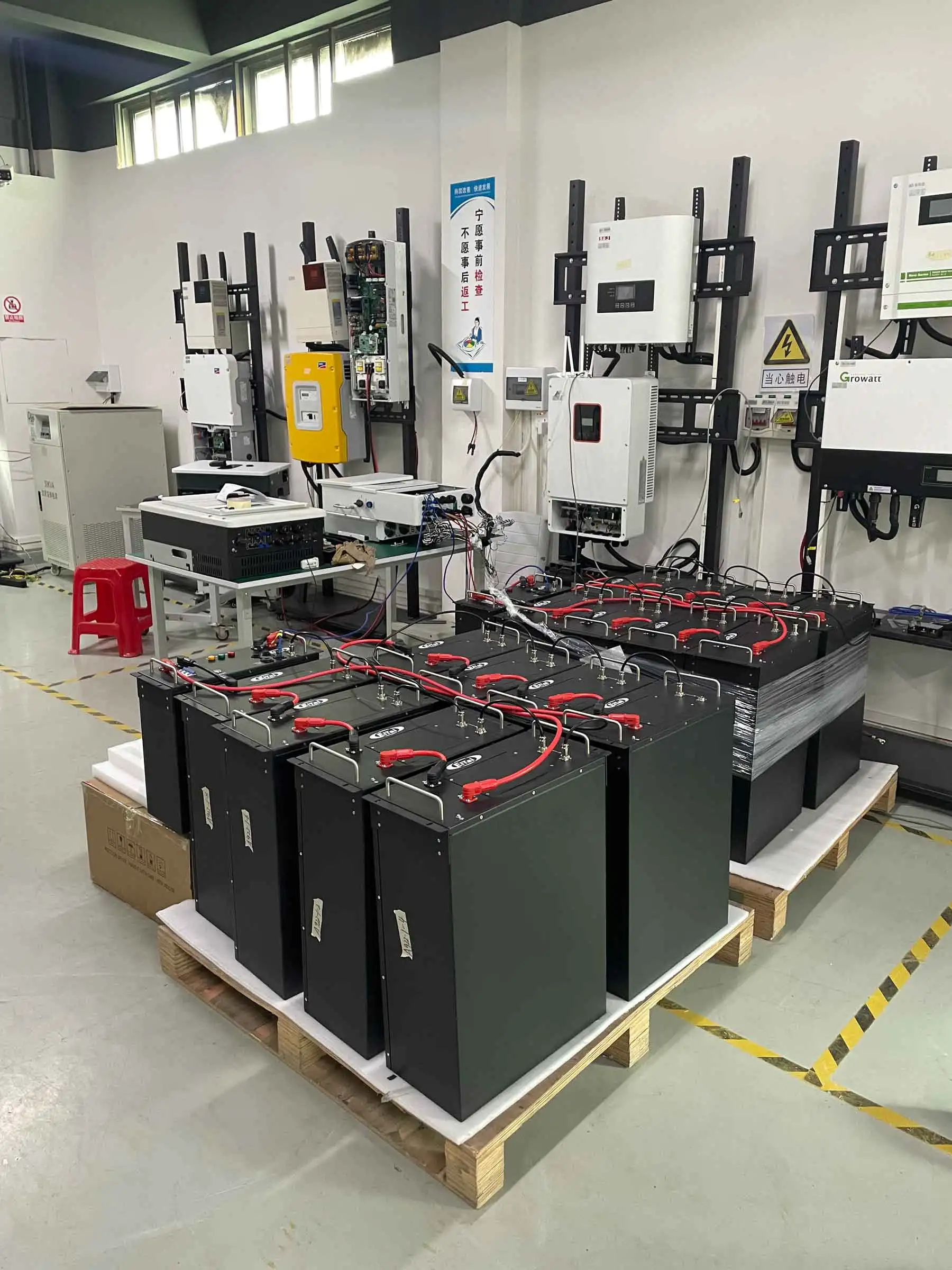 10 Years Life Time Batterie 400V 400 Volt 35Kwh 40Kwh 50Kwh 400 Kwh 500 ...