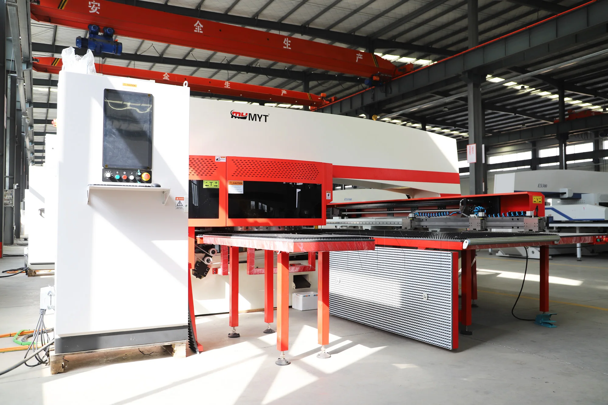 Efficient 24-station Mechanical Turret Punch By Myt For Quick Jobs ...