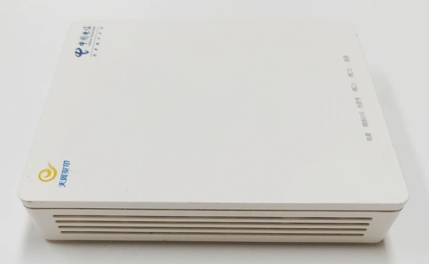 BRMC HG8120C FTTH Equipment - 2 FE+1POTS Fiber Optic Terminal