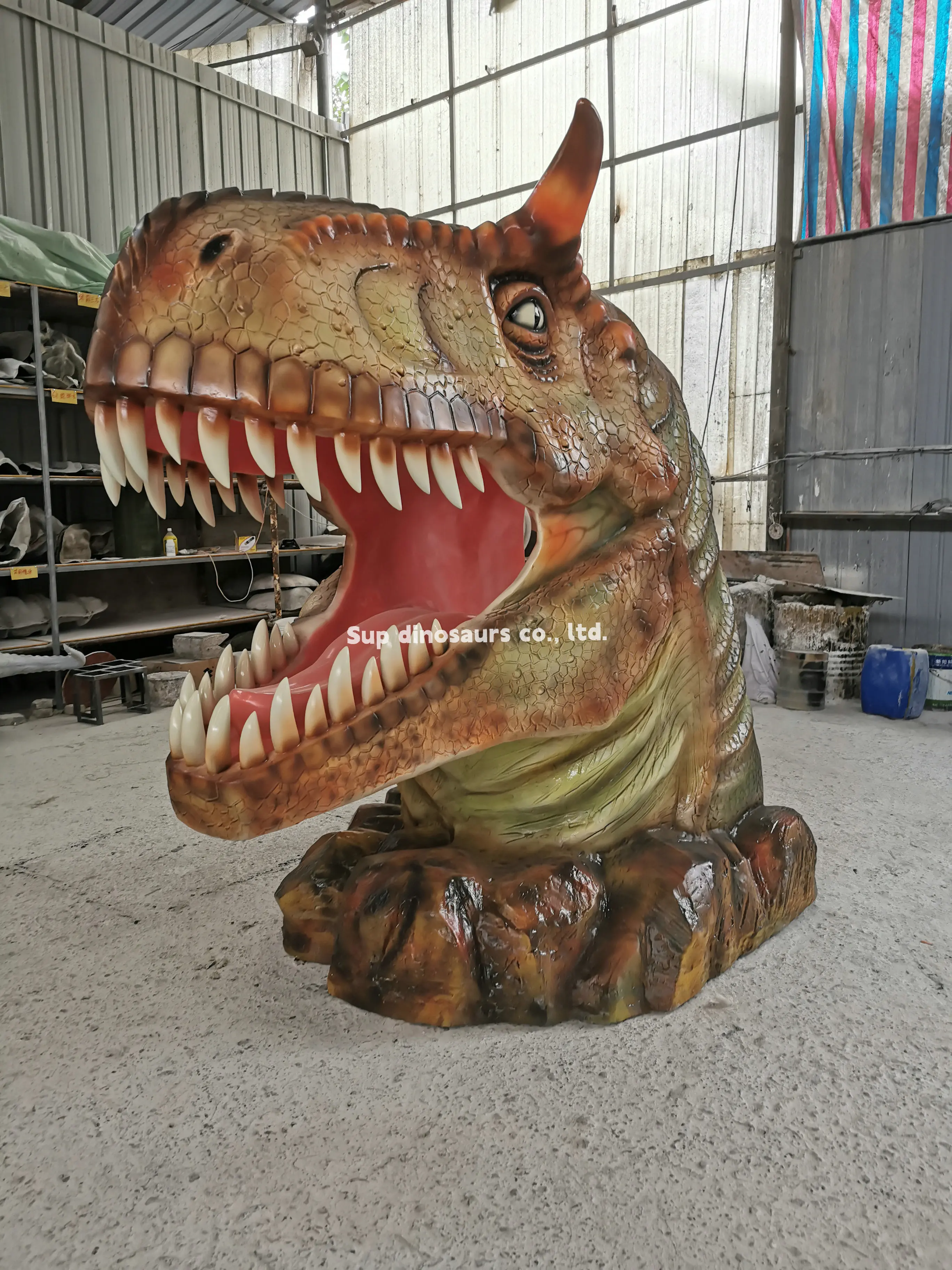 Fiberglass Dinosaur Head With Baby Theme Park Amusement Park Equipment ...