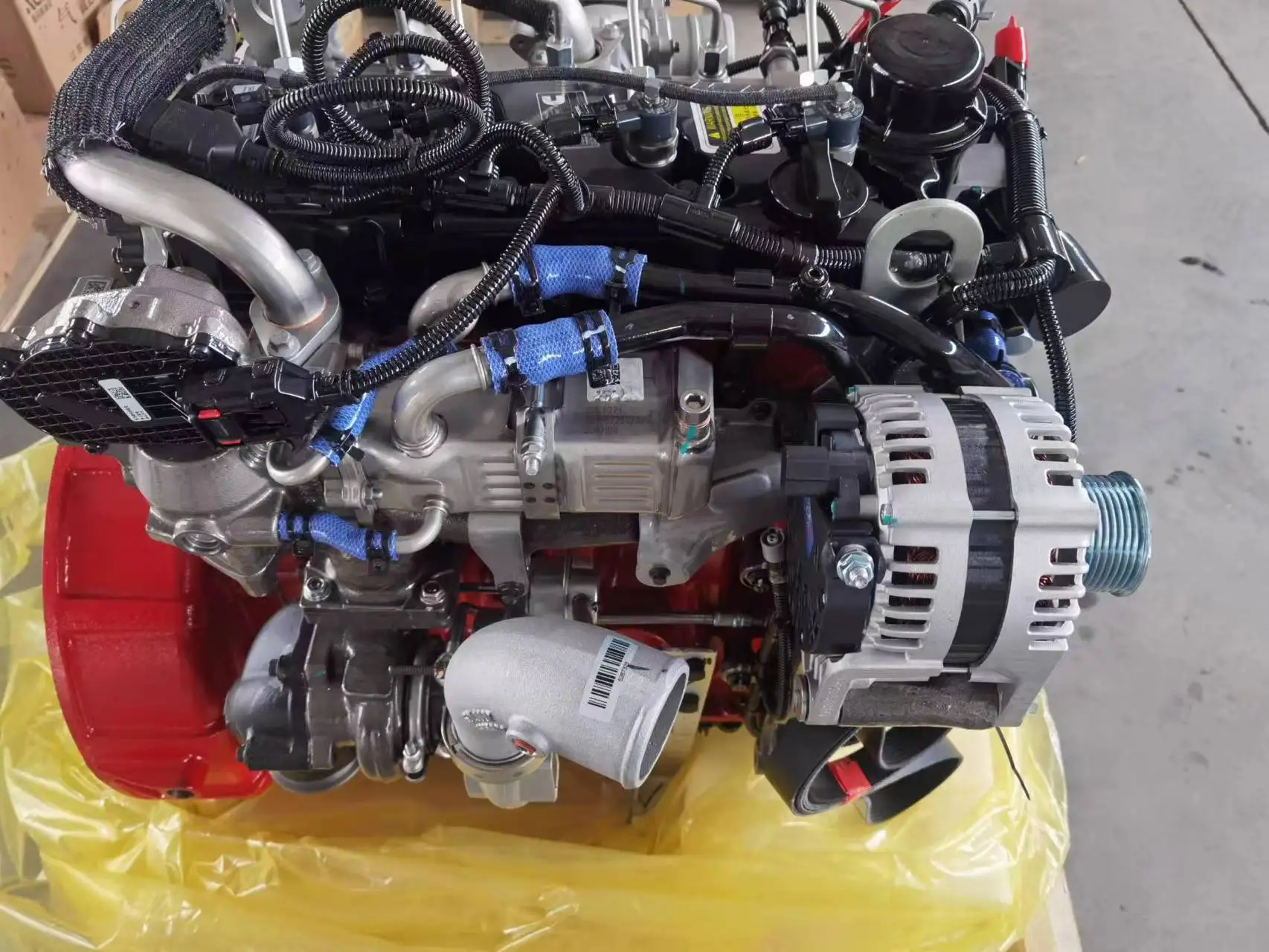 Cummins ISF 2.8 Water-cooled Four-stroke diesel Engine Isf 2.8 cummins ...