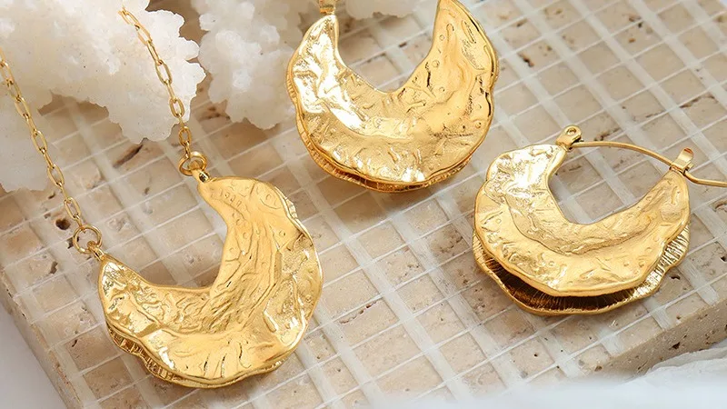 Double Layered Stainless Steel Hammered Irregular Necklace Textured ...