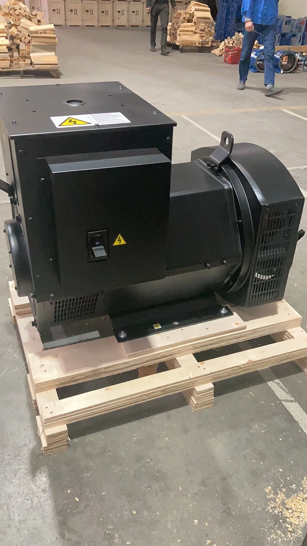 Industrial Use Lsa40m5 16kw 20kva Low Voltage Alternator Brushless ...