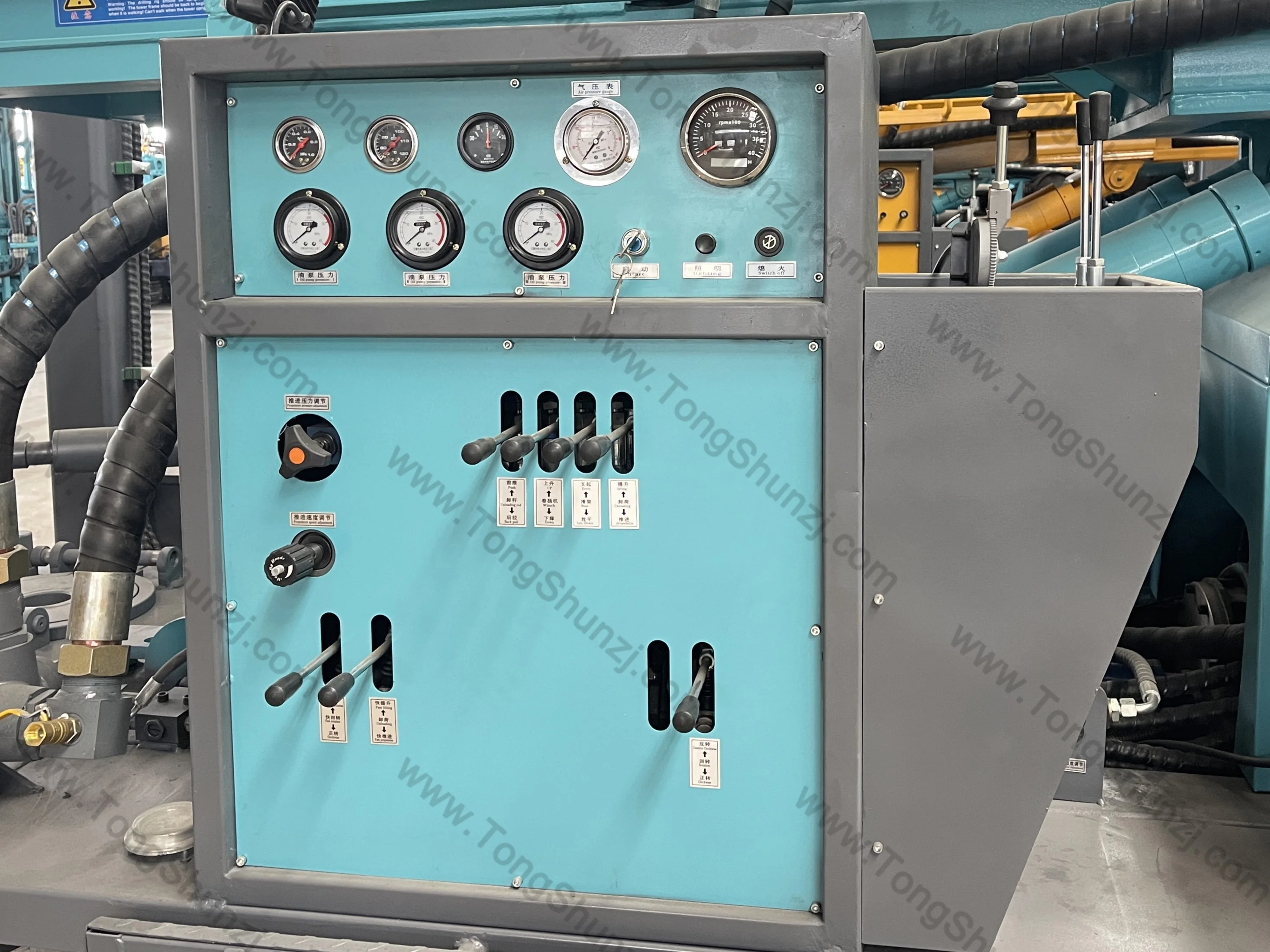 200m Crawler Mounted Diesel Borehole DTH Water Well Drilling Rig Machines