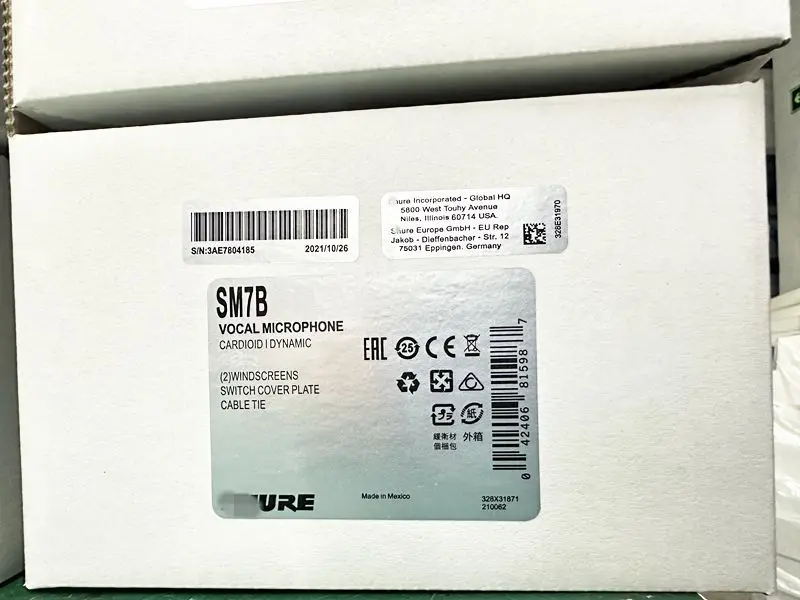 XY Band SM7B XLR Dynamic Microphone for Voiceover & Live Stage