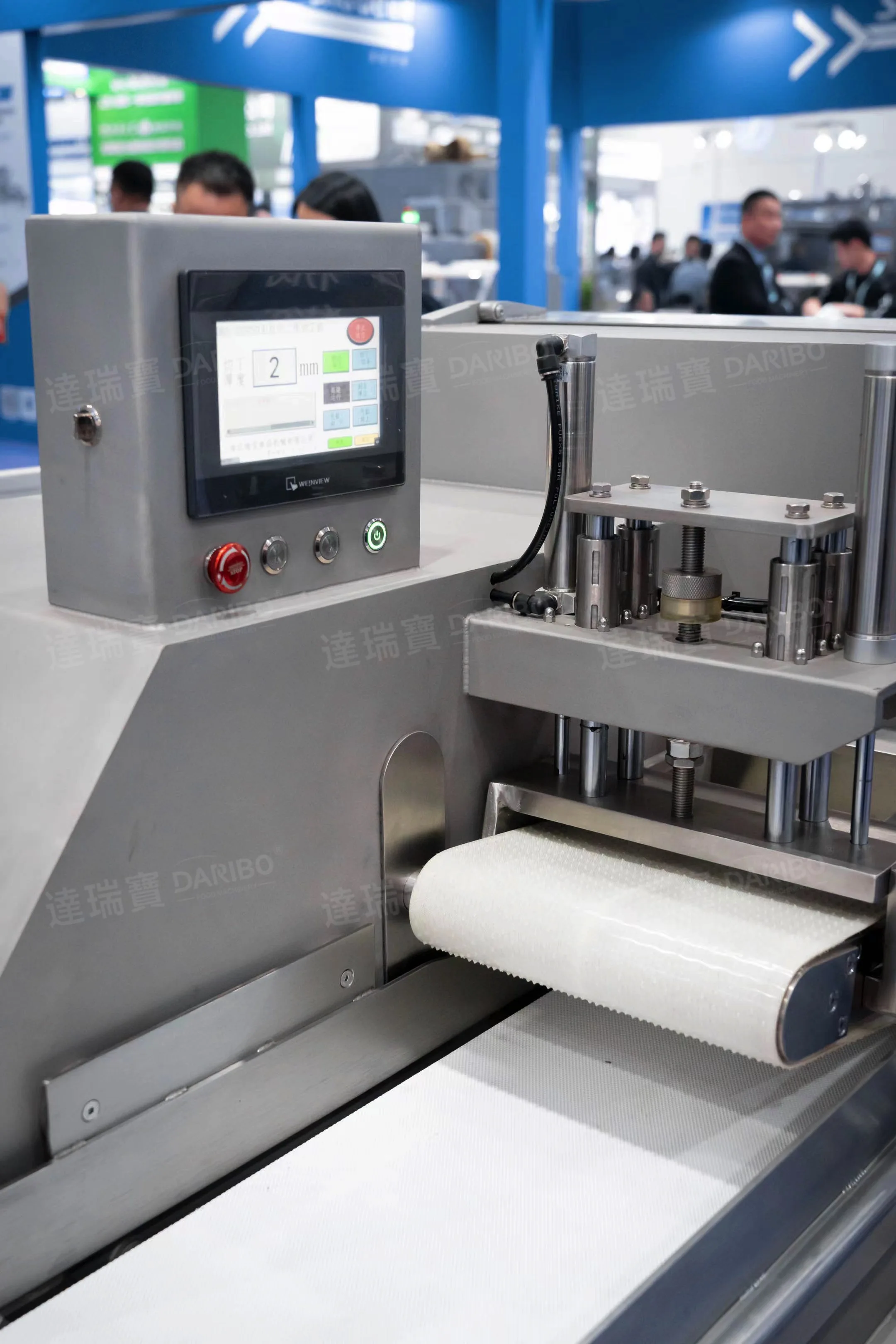 Automatic Meat Cube Dicing Machine Frozen Beef Cube Cutting Machine ...