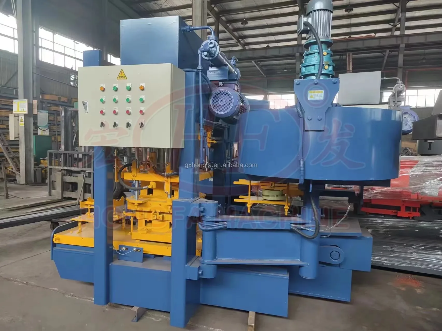 Precast Concrete Terrazzo Tile Machine - High Productivity