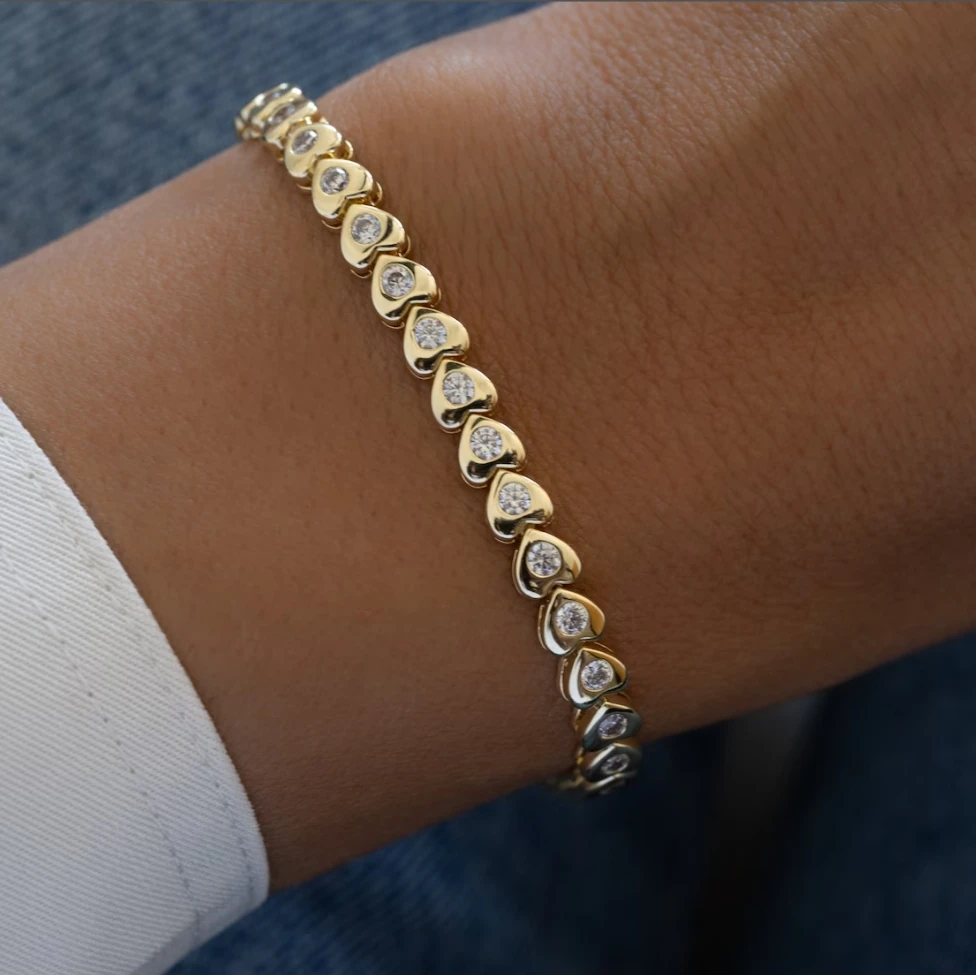 2024 Heart-Shaped Tennis Bracelet - Elegant 18k Gold Plated