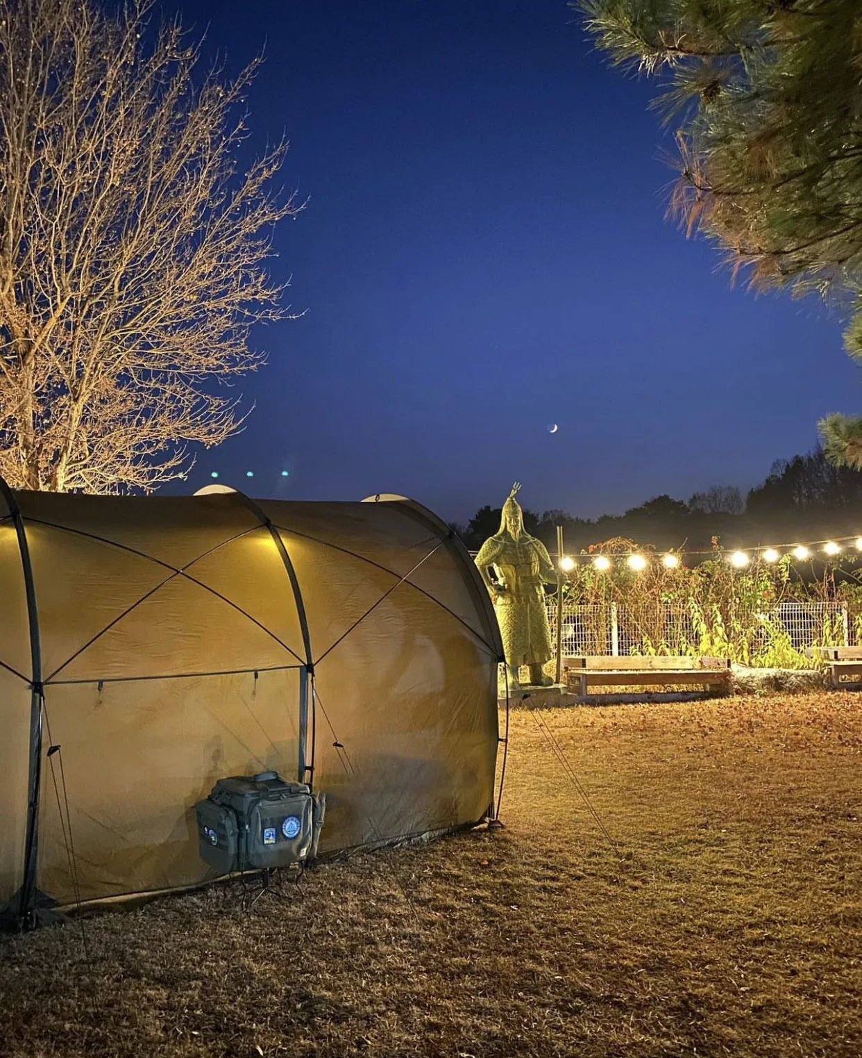 Outdoor Tube Tent Shelter Dome Beach Climbing Tent Extended Shape New ...