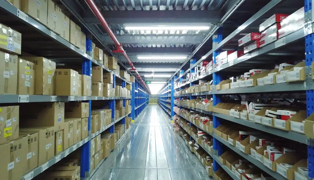 Front Windshield for GWM TANK 500 - Durable & Clear Glass