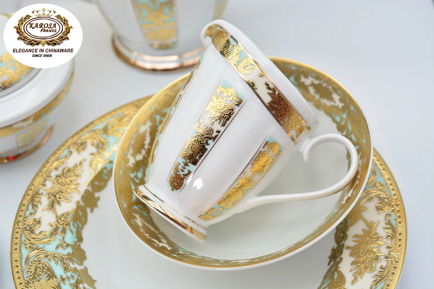 Luxury Gold Pattern Design Porcelain Tea Cup Set from KAROSA