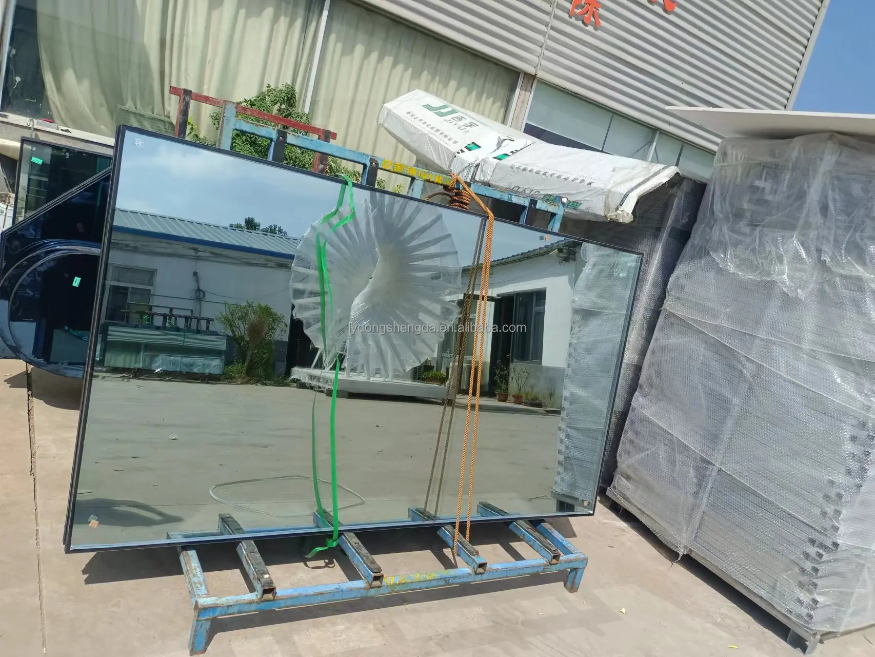 High End Mobile Prefab Homes Bedroom Terrace Bathroom Furnished Modular ...