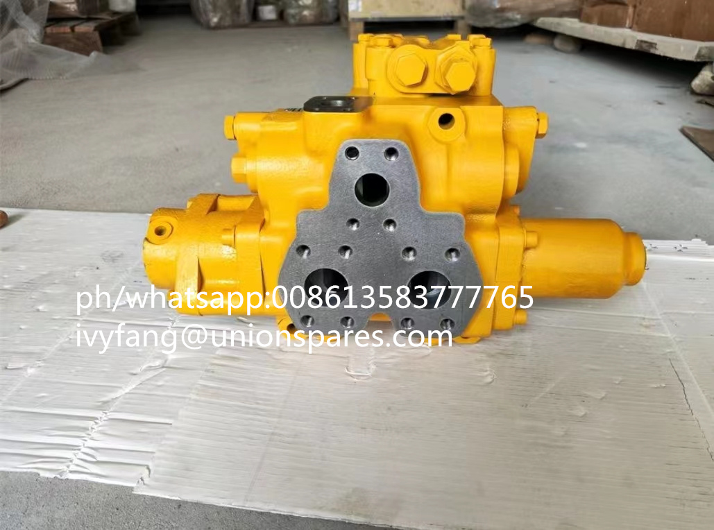 709-61-11701 709-61-11700 Blade Lift Valve Assy for Dozer D375A-3 D375A-5