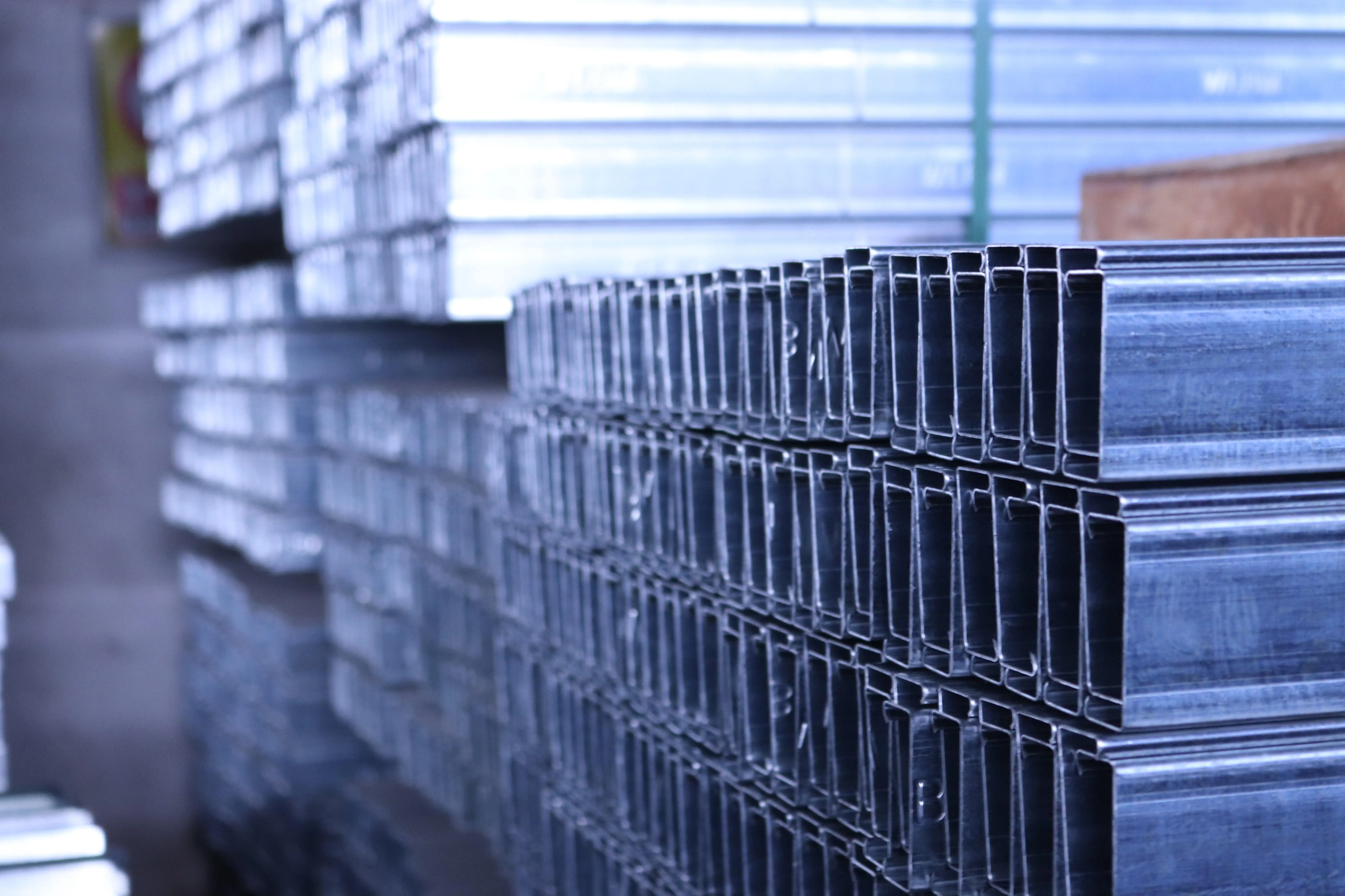 Hot Sale Galvanized Light Steel Keel For Drywall Partition Metal Steel ...