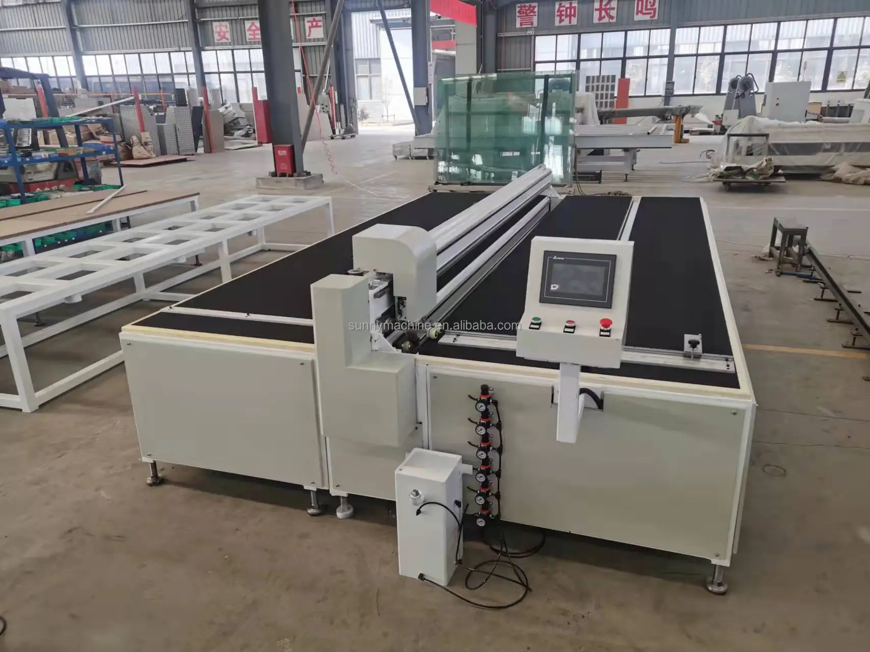 Automatic Glass Cutting Machine 3800 X 2600 mm Automatic Glass Cutting ...