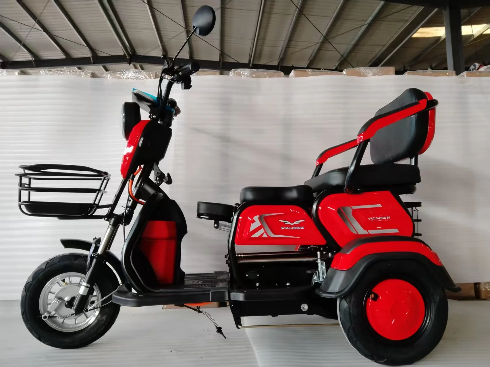2025 10-Inch 1000W Electric Mobility Scooter - Fast & Reliable