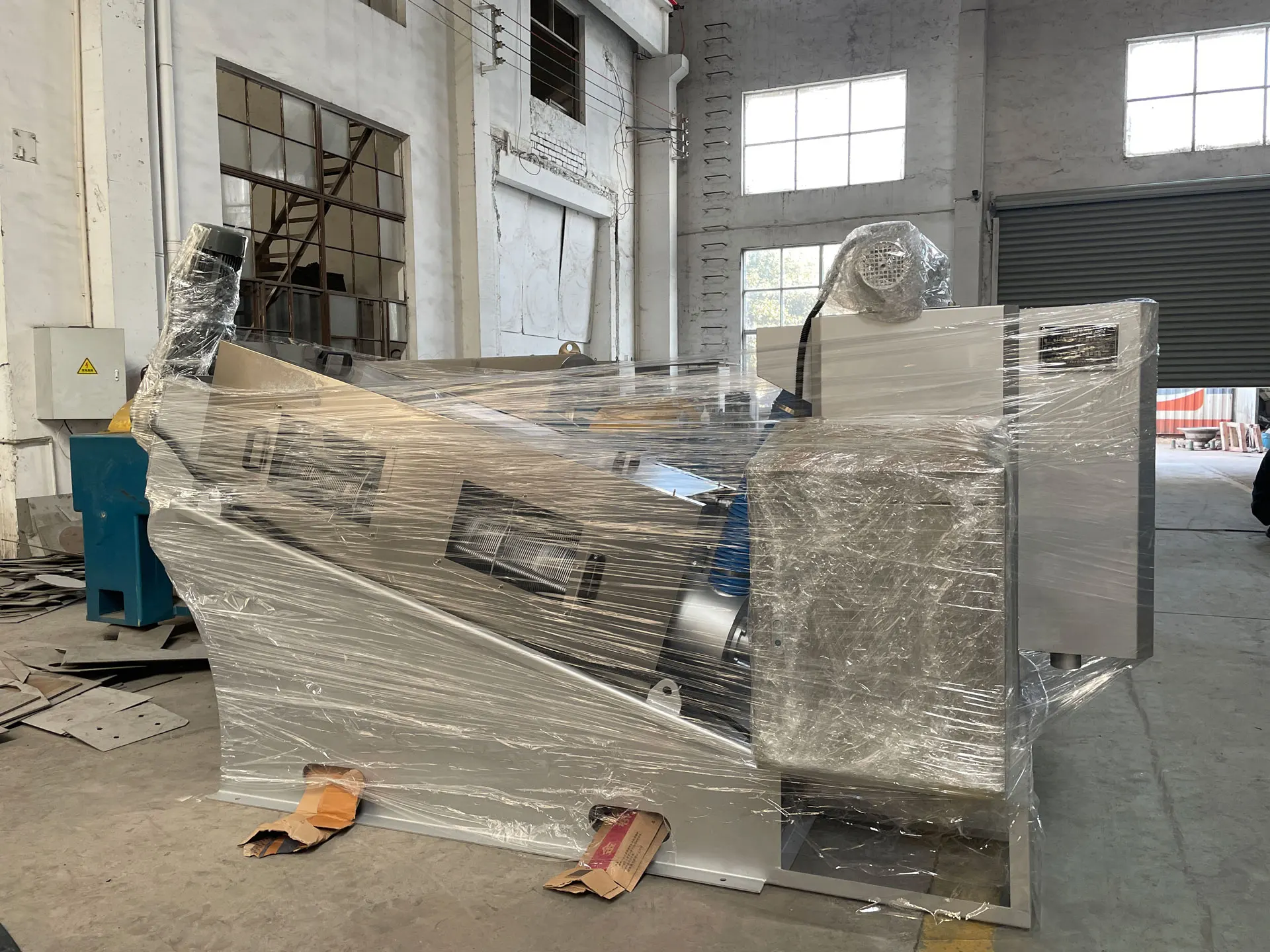 Efficient Sludge Treatment with Multi-Plate Stainless Steel 304 Equipment