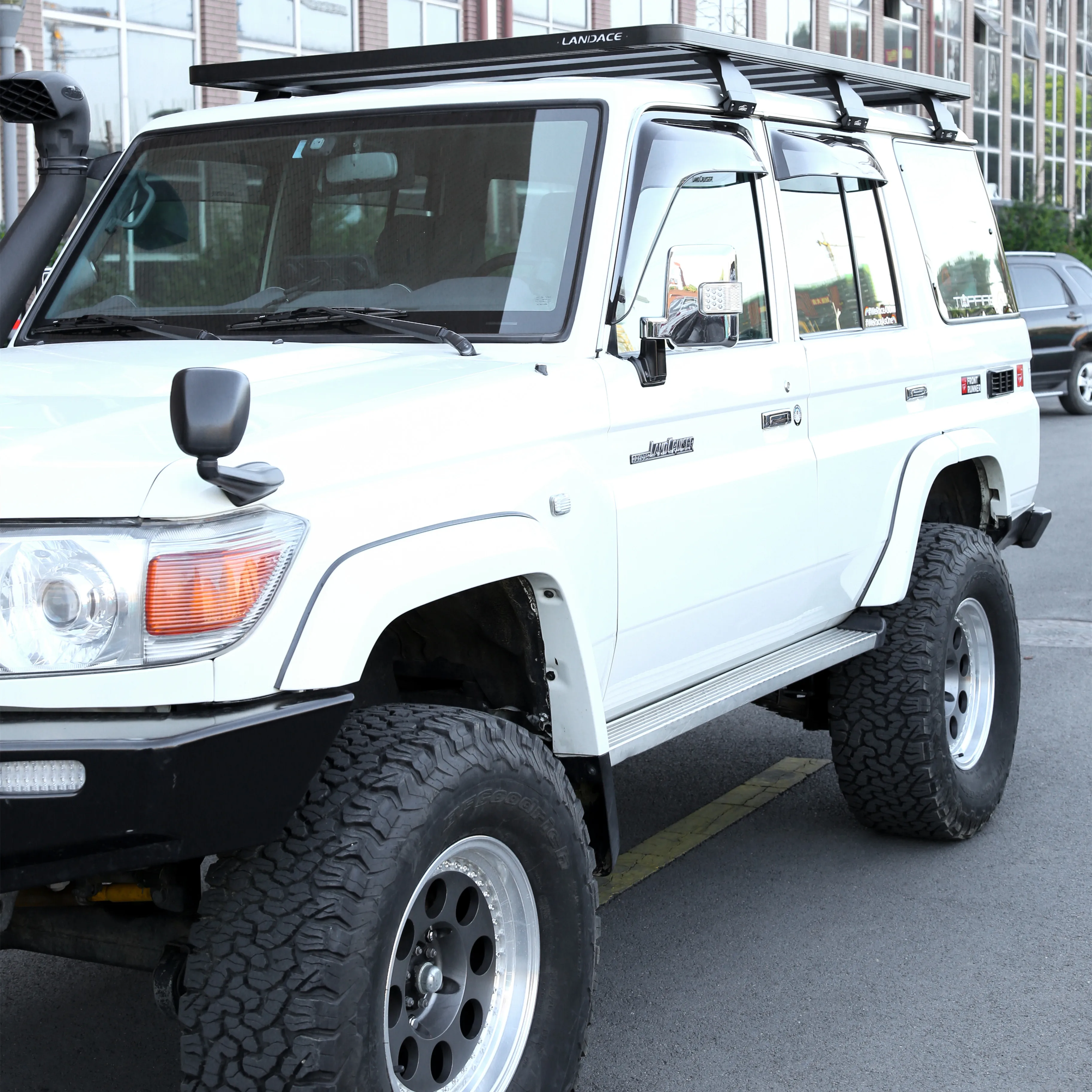 Universal Car Rack Roof - Durable Aluminium Alloy Carrier